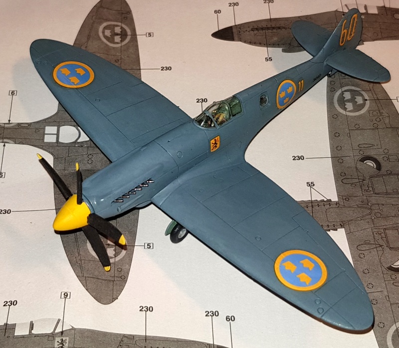 Airfix 2016 Supermarine Spitfire GB: jpwilliams' 1/72 PR XIX - - The ...